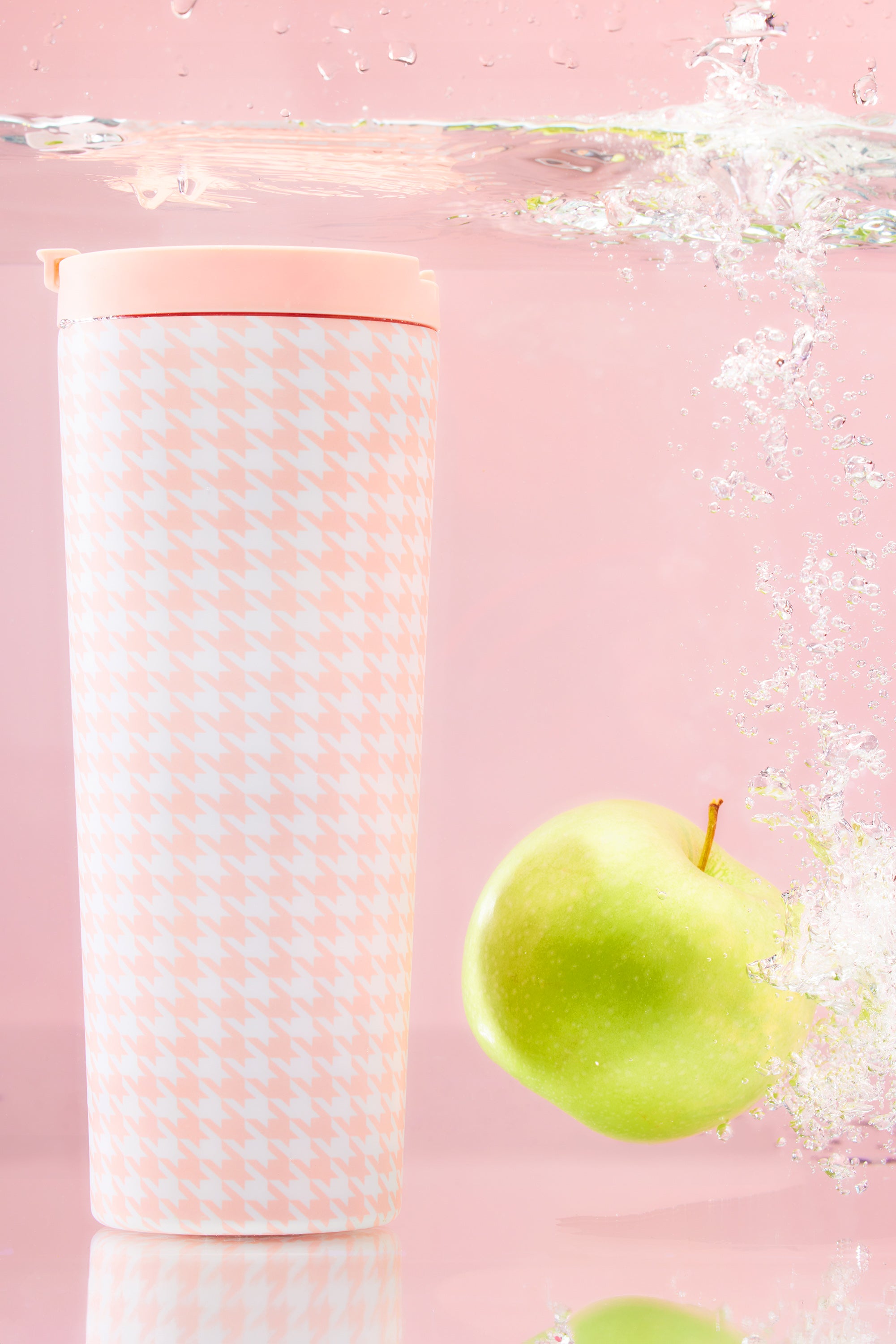 Strawberry Tumbler – ESWB by Tinx